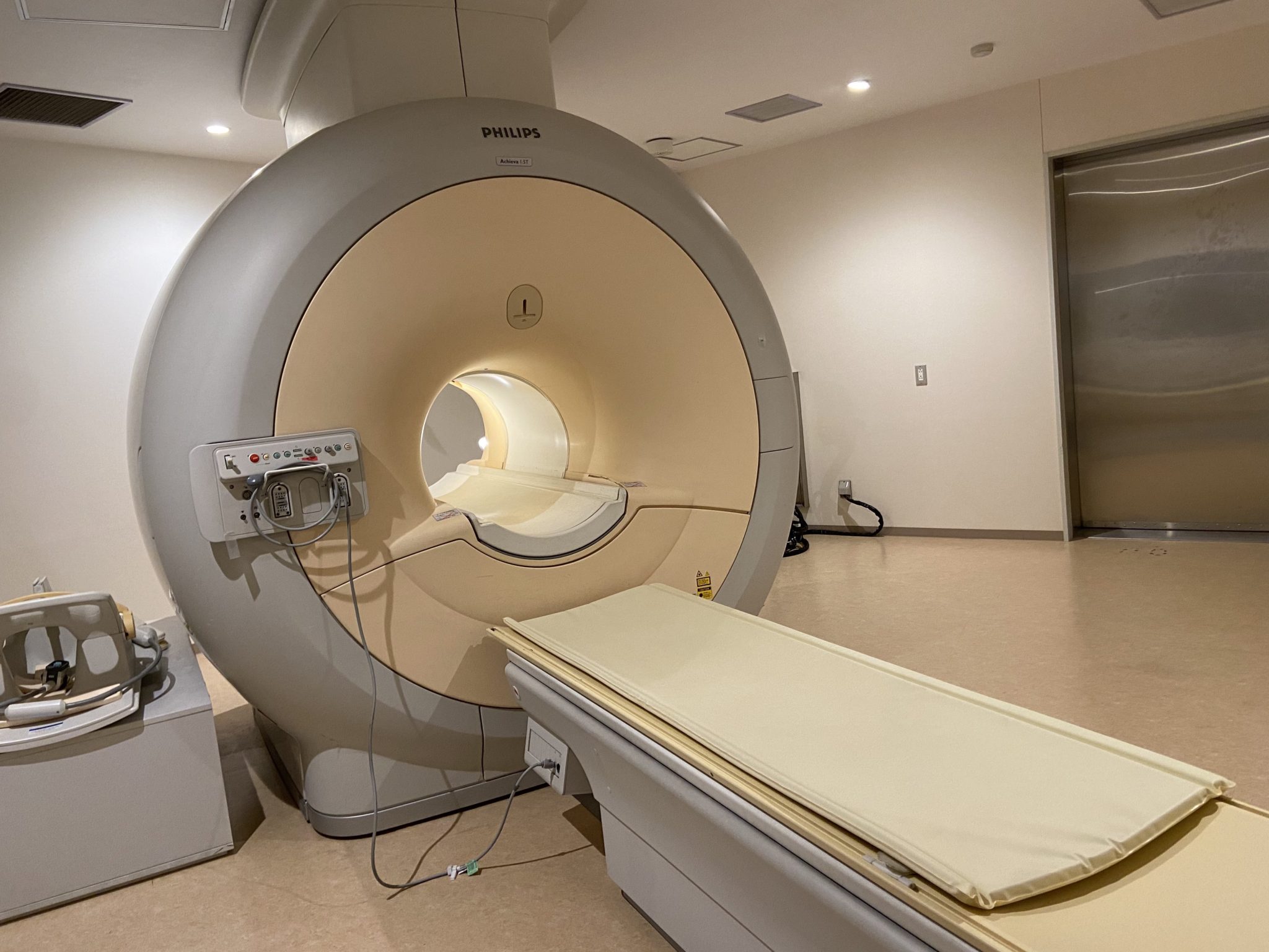 MRI：1.5T装置と3.0装置の振り分け | Radiation Journal｜医学部生や医療従事者のための画像診断、医療情報サイト